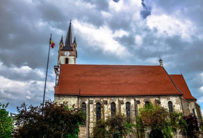 26 Obiective Turistice în Bistrița